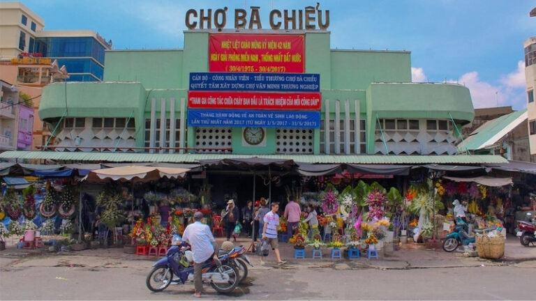 Top 10 Saigon Markets for Shopping Enthusiasts | Vietnam Buying Agent