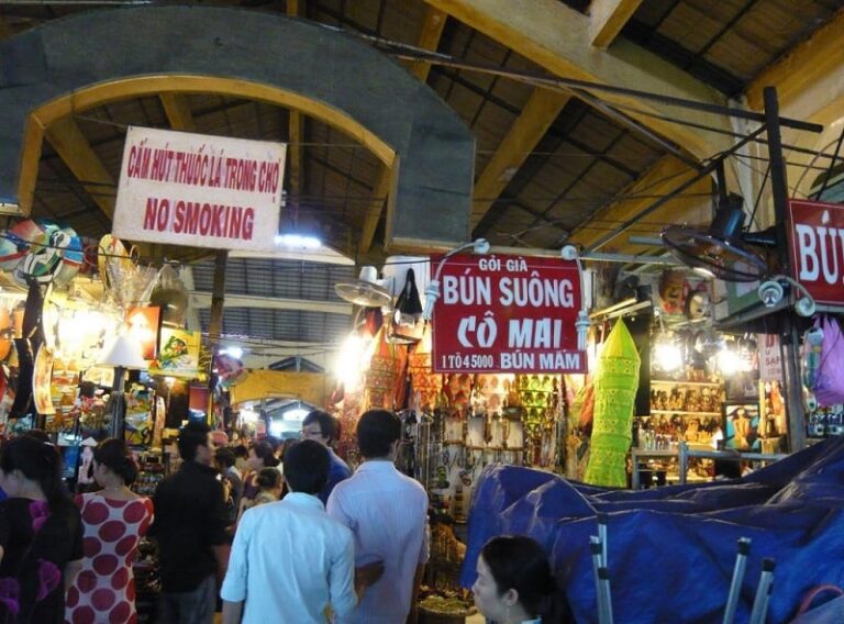 Top 10 Picks of Vietnam Night Markets in Ho Chi Minh City | Vietnam ...