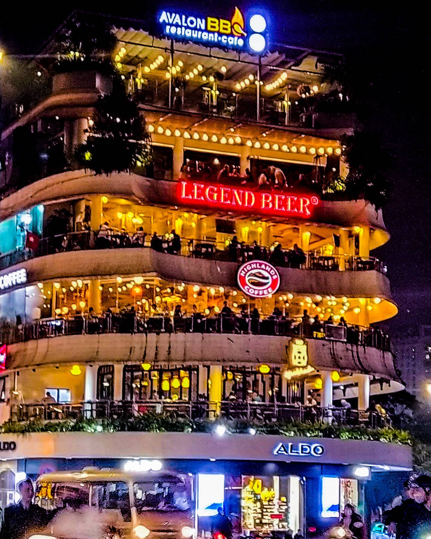 12 Popular and Fun Things to Do at Night in Hanoi | Vietnam Buying Agent